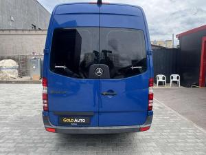 Blue Mercedes-Benz Sprinter 2011 in Vilnius, with an engine capacity of 2.20 L and mileage of 281 thousand km for 10800 €, photo 7 on AUTOMOTO.COM.LV