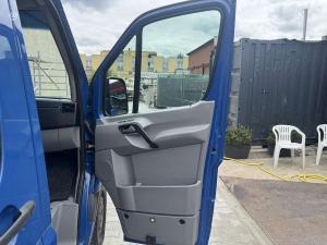 Blue Mercedes-Benz Sprinter 2011 in Vilnius, with an engine capacity of 2.20 L and mileage of 281 thousand km for 10800 €, photo 8 on AUTOMOTO.COM.LV