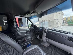 Blue Mercedes-Benz Sprinter 2011 in Vilnius, with an engine capacity of 2.20 L and mileage of 281 thousand km for 10800 €, photo 10 on AUTOMOTO.COM.LV