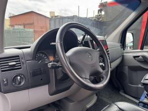 Blue Mercedes-Benz Sprinter 2011 in Vilnius, with an engine capacity of 2.20 L and mileage of 281 thousand km for 10800 €, photo 13 on AUTOMOTO.COM.LV