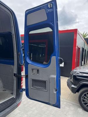 Blue Mercedes-Benz Sprinter 2011 in Vilnius, with an engine capacity of 2.20 L and mileage of 281 thousand km for 10800 €, photo 17 on AUTOMOTO.COM.LV