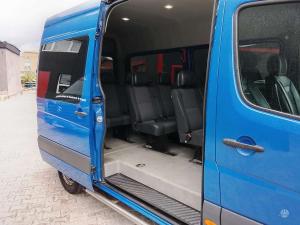 Blue Mercedes-Benz Sprinter 2011 in Vilnius, with an engine capacity of 2.20 L and mileage of 281 thousand km for 10800 €, photo 19 on AUTOMOTO.COM.LV
