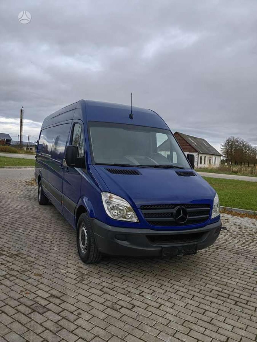 Blue Mercedes-Benz Sprinter 2012 in Anyksciai, with an engine capacity of 2.20 L and mileage of 245 thousand km for 13500 €, photo 5 on AUTOMOTO.COM.LV