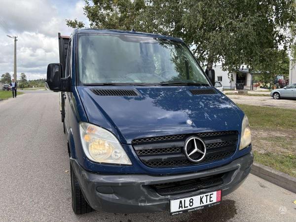 Zils Mercedes-Benz Sprinter 2012 Viļņa, ar dzinēja tilpumu 2.20 L un nobraukumu 310 tūkst. km par 6600 €, foto 1 vietnē AUTOMOTO.COM.LV
