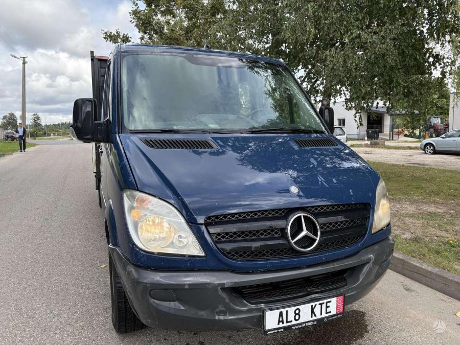 Blue Mercedes-Benz Sprinter 2012 in Vilnius, with an engine capacity of 2.20 L and mileage of 310 thousand km for 6600 €, photo 1 on AUTOMOTO.COM.LV
