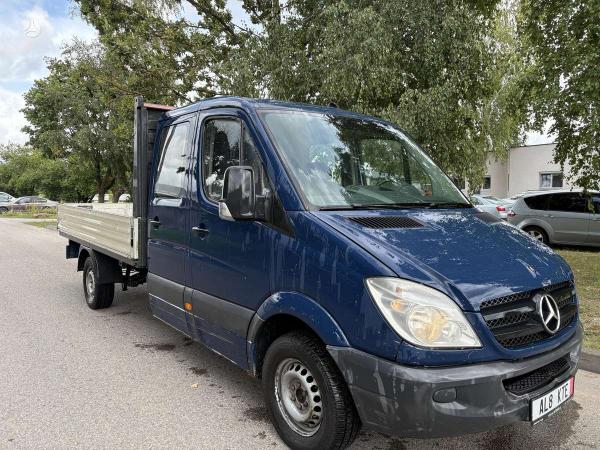 Zils Mercedes-Benz Sprinter 2012 Viļņa, ar dzinēja tilpumu 2.20 L un nobraukumu 310 tūkst. km par 6600 €, foto 6 vietnē AUTOMOTO.COM.LV