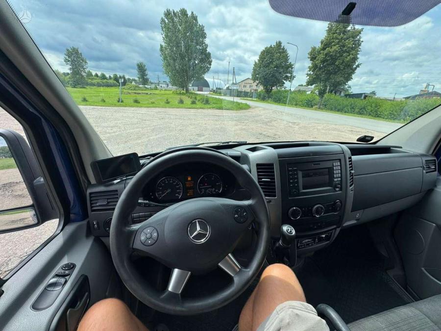 Zils Mercedes-Benz Sprinter 2013 Tauragė, ar dzinēja tilpumu 3.00 L un nobraukumu 320 tūkst. km par 8000 €, foto 13 vietnē AUTOMOTO.COM.LV