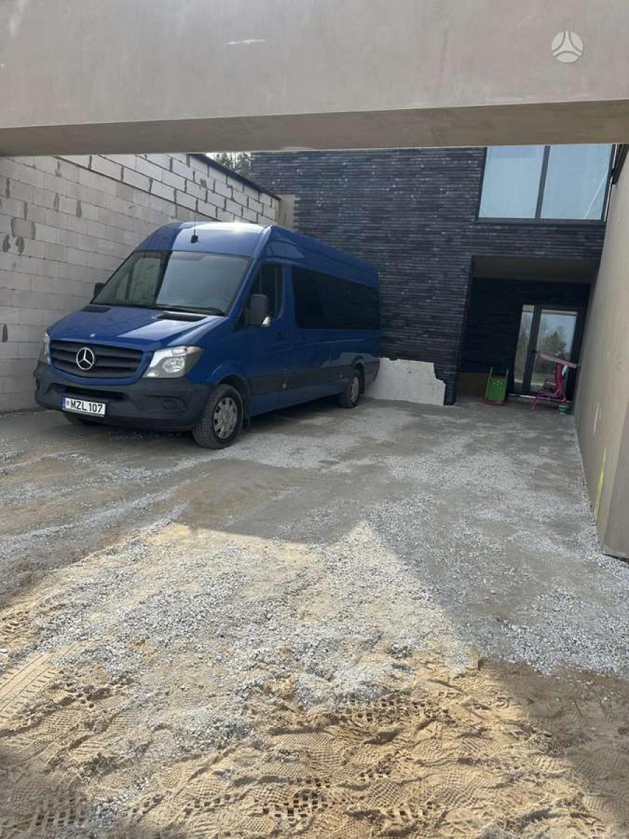Zils Mercedes-Benz Sprinter 2014 Šauļi, ar dzinēja tilpumu 2.20 L un nobraukumu 360 tūkst. km par 7650 €, foto 5 vietnē AUTOMOTO.COM.LV