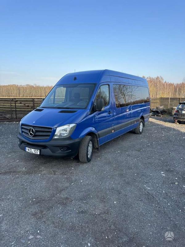 Blue Mercedes-Benz Sprinter 2014 in Siauliai, with an engine capacity of 2.20 L and mileage of 360 thousand km for 7650 €, photo 7 on AUTOMOTO.COM.LV