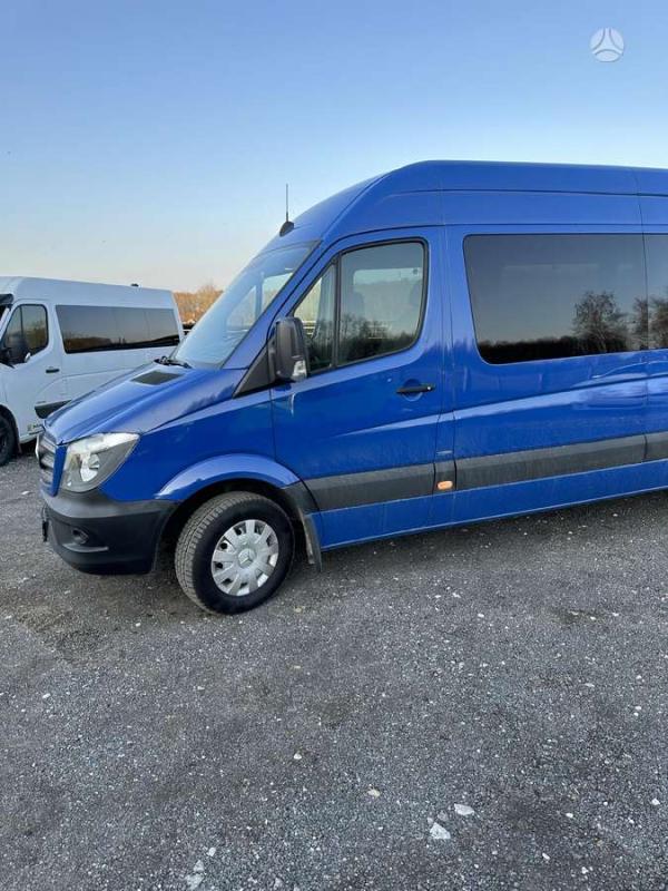 Blue Mercedes-Benz Sprinter 2014 in Siauliai, with an engine capacity of 2.20 L and mileage of 360 thousand km for 7650 €, photo 8 on AUTOMOTO.COM.LV