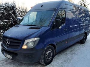 Blue Mercedes-Benz Sprinter 2015 in Siauliai, with an engine capacity of 2.14 L and mileage of 147 thousand km for 6999 €, photo 39 on AUTOMOTO.COM.LV