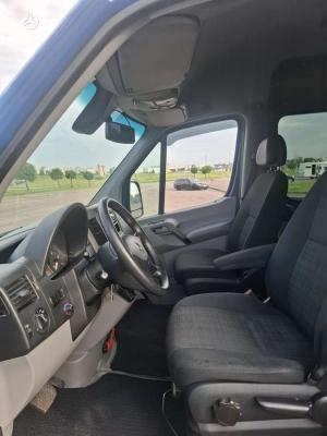 Zils Mercedes-Benz Sprinter 2015 Kauņa, ar dzinēja tilpumu 2.14 L un nobraukumu 318 tūkst. km par 16300 €, foto 14 vietnē AUTOMOTO.COM.LV