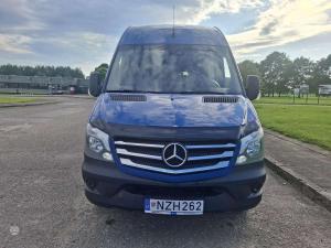 Zils Mercedes-Benz Sprinter 2015 Kauņa, ar dzinēja tilpumu 2.14 L un nobraukumu 318 tūkst. km par 16300 €, foto 17 vietnē AUTOMOTO.COM.LV