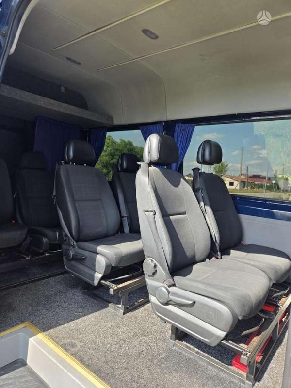 Blue Mercedes-Benz Sprinter 2018 in Ukmerge, with an engine capacity of 2.14 L and mileage of 1322 thousand km for 11000 €, photo 8 on AUTOMOTO.COM.LV