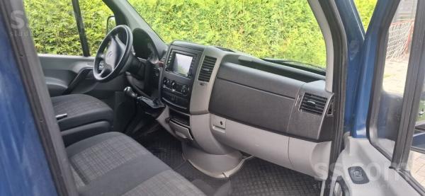 Mercedes-Benz Sprinter 2018 Jelgava vietnē Zils Mercedes-Benz Sprinter 2018 Jelgava, ar dzinēja tilpumu 2.10 L un nobraukumu 405 tūkst. km par 12000 €, foto 7 vietnē AUTOMOTO.COM.LV