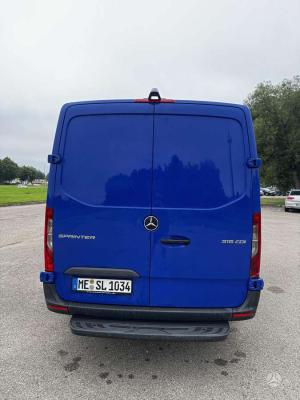 Zils Mercedes-Benz Sprinter 2019 Kauņa, ar dzinēja tilpumu 2.10 L un nobraukumu 198 tūkst. km par 11499 €, foto 5 vietnē AUTOMOTO.COM.LV