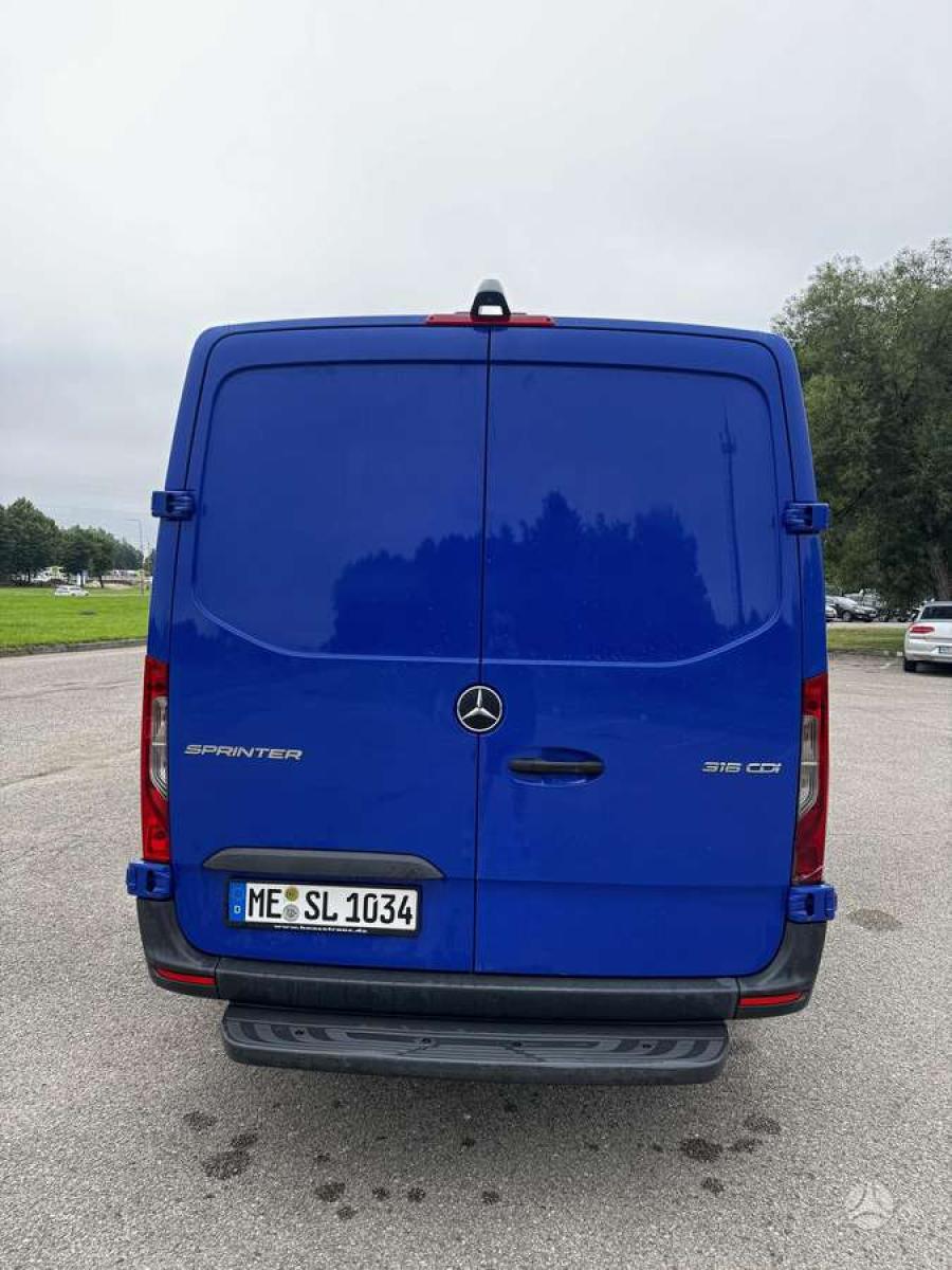 Zils Mercedes-Benz Sprinter 2019 Kauņa, ar dzinēja tilpumu 2.10 L un nobraukumu 198 tūkst. km par 11499 €, foto 5 vietnē AUTOMOTO.COM.LV