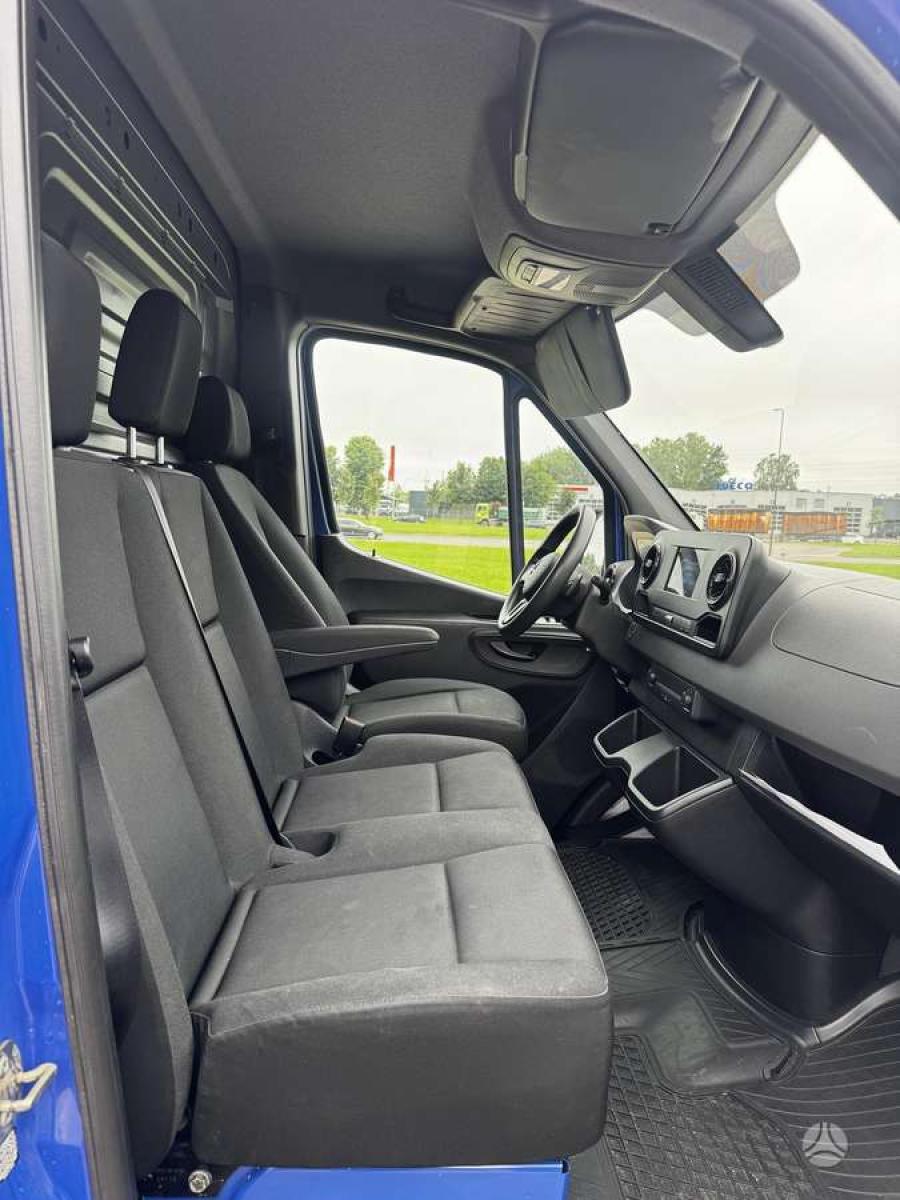 Zils Mercedes-Benz Sprinter 2019 Kauņa, ar dzinēja tilpumu 2.10 L un nobraukumu 198 tūkst. km par 11499 €, foto 10 vietnē AUTOMOTO.COM.LV