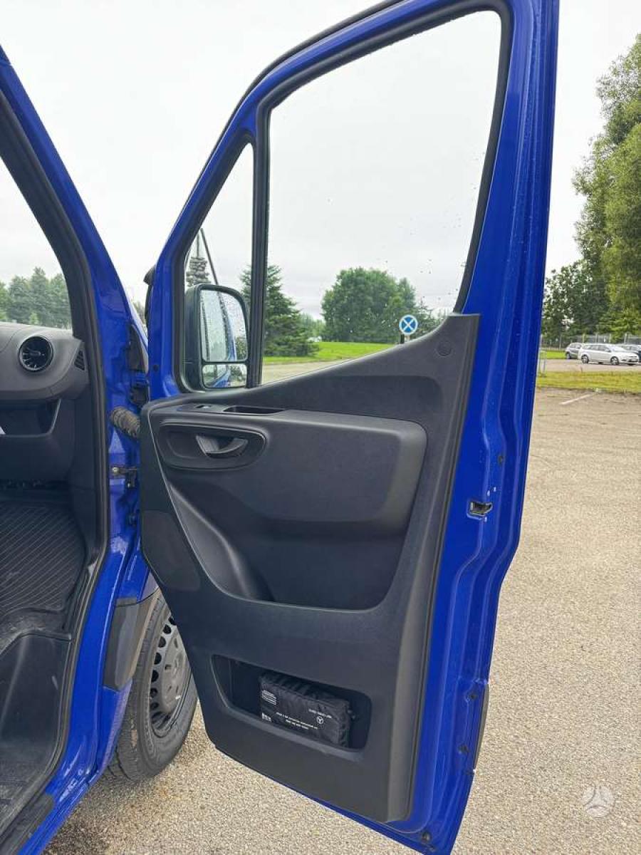 Zils Mercedes-Benz Sprinter 2019 Kauņa, ar dzinēja tilpumu 2.10 L un nobraukumu 198 tūkst. km par 11499 €, foto 11 vietnē AUTOMOTO.COM.LV