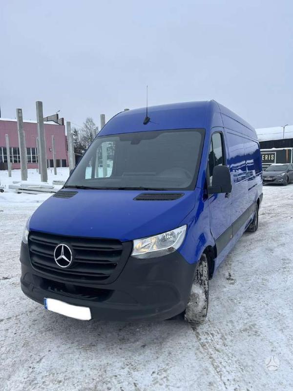 Blue Mercedes-Benz Sprinter 2020 in Kaunas, with an engine capacity of 2.14 L and mileage of 241 thousand km for 12950 €, photo 1 on AUTOMOTO.COM.LV