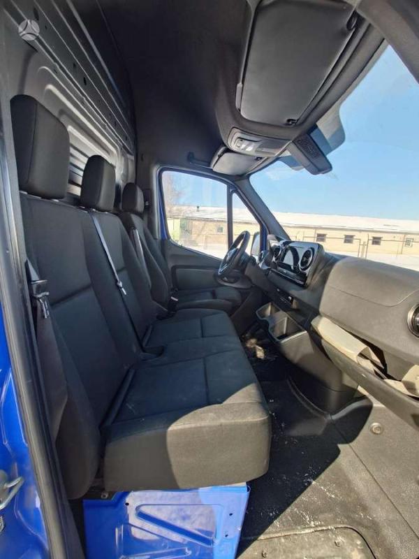 Zils Mercedes-Benz Sprinter 2020 Tauragė, ar dzinēja tilpumu 2.20 L un nobraukumu 260 tūkst. km par 13700 €, foto 10 vietnē AUTOMOTO.COM.LV