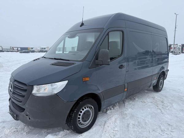 Zils Mercedes-Benz Sprinter 2020 Viļņa, ar dzinēja tilpumu 2.20 L un nobraukumu 131 tūkst. km par 10770 €, foto  vietnē AUTOMOTO.COM.LV