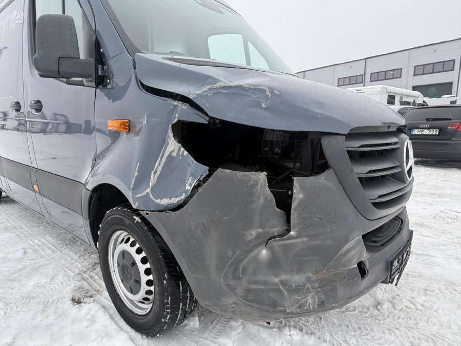 Zils Mercedes-Benz Sprinter 2020 Viļņa, ar dzinēja tilpumu 2.20 L un nobraukumu 131 tūkst. km par 10770 €, foto 9 vietnē AUTOMOTO.COM.LV