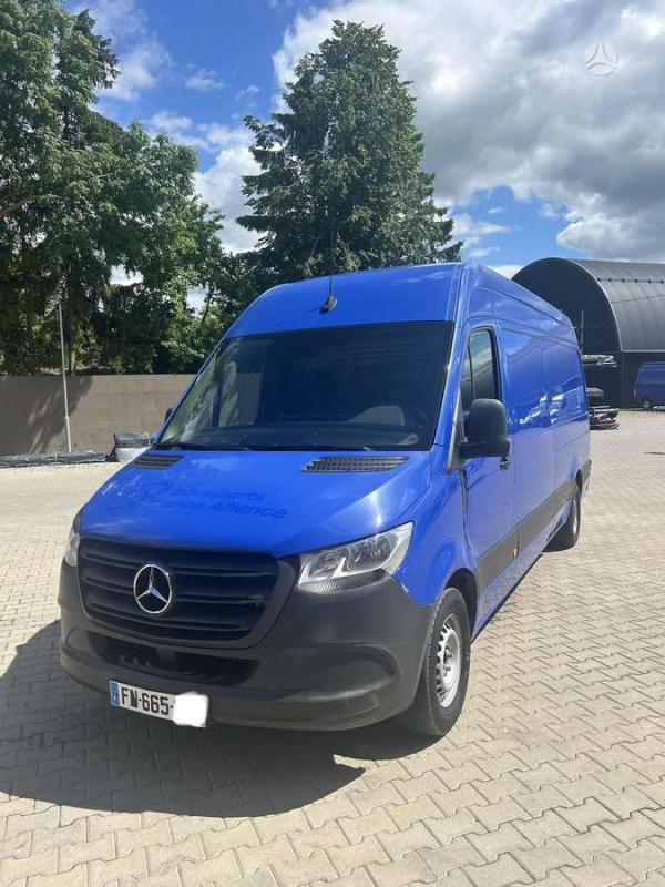 Zils Mercedes-Benz Sprinter 2020 Kauņa, ar dzinēja tilpumu 2.14 L un nobraukumu 174 tūkst. km par 13950 €, foto 1 vietnē AUTOMOTO.COM.LV