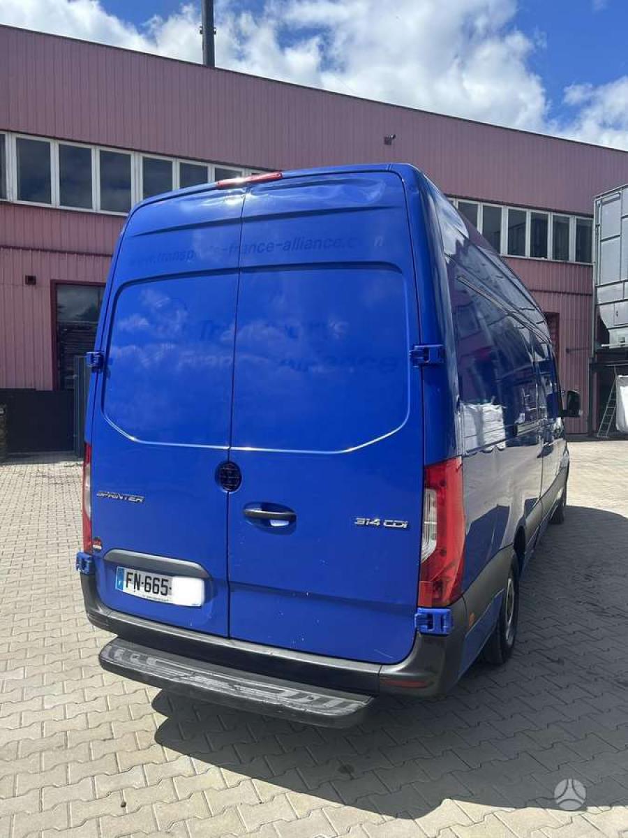 Zils Mercedes-Benz Sprinter 2020 Kauņa, ar dzinēja tilpumu 2.14 L un nobraukumu 174 tūkst. km par 13950 €, foto 6 vietnē AUTOMOTO.COM.LV