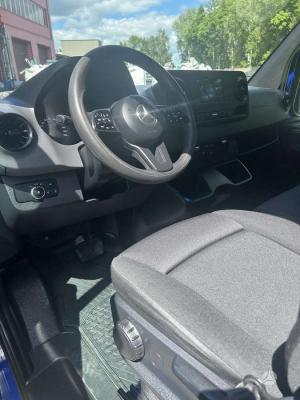 Zils Mercedes-Benz Sprinter 2020 Kauņa, ar dzinēja tilpumu 2.14 L un nobraukumu 174 tūkst. km par 13950 €, foto 12 vietnē AUTOMOTO.COM.LV