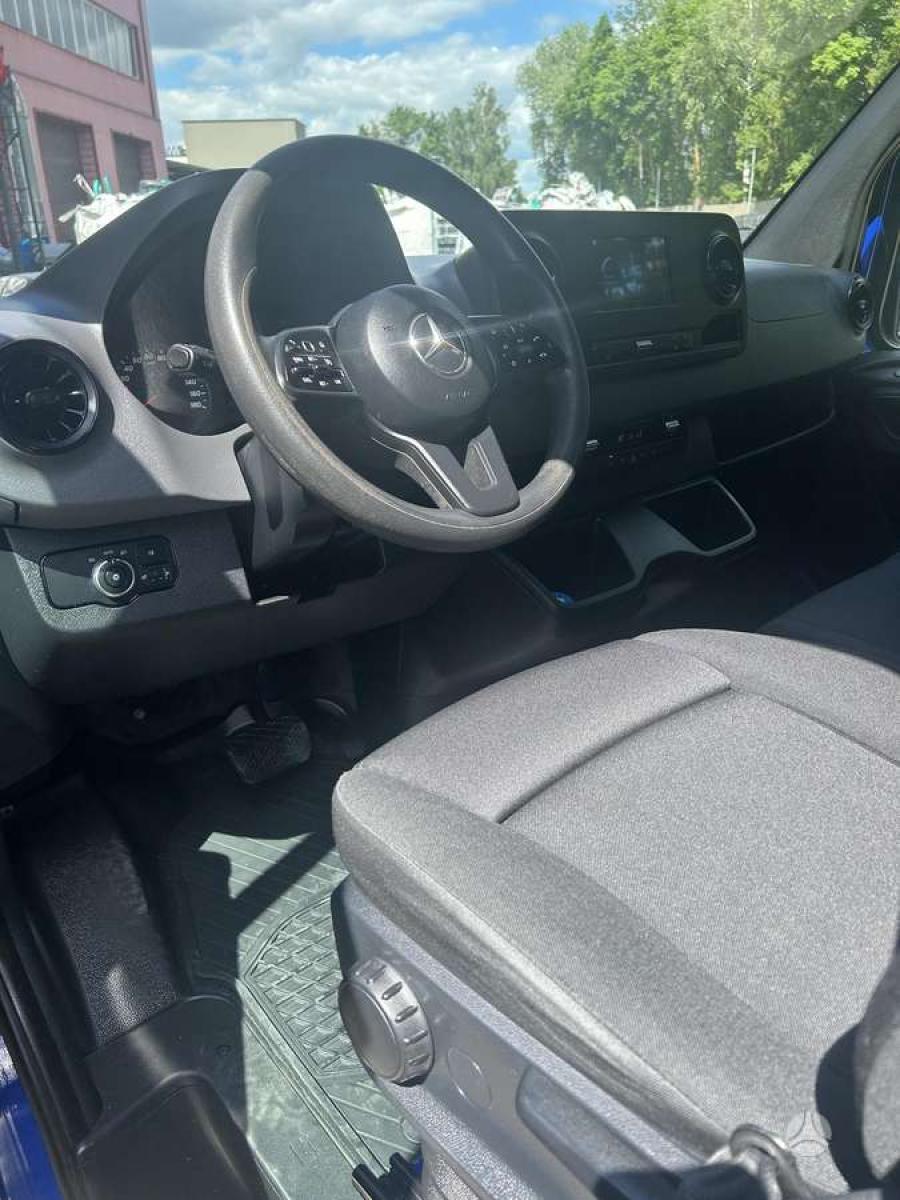Zils Mercedes-Benz Sprinter 2020 Kauņa, ar dzinēja tilpumu 2.14 L un nobraukumu 174 tūkst. km par 13950 €, foto 12 vietnē AUTOMOTO.COM.LV