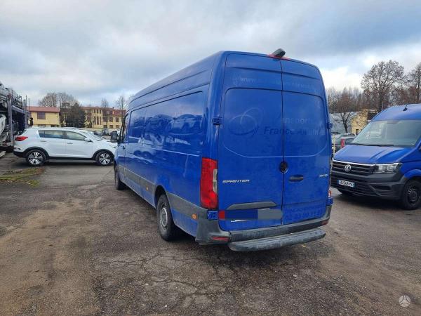Zils Mercedes-Benz Sprinter 2021 Tauragė, ar dzinēja tilpumu 2.00 L un nobraukumu 280 tūkst. km par 8500 €, foto 4 vietnē AUTOMOTO.COM.LV