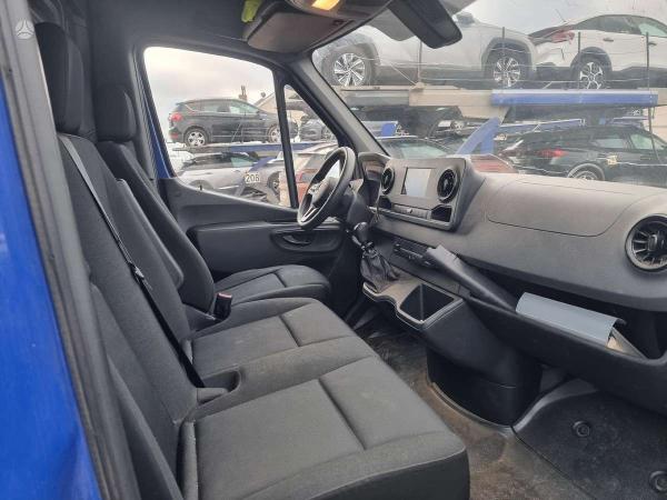 Zils Mercedes-Benz Sprinter 2021 Tauragė, ar dzinēja tilpumu 2.00 L un nobraukumu 280 tūkst. km par 8500 €, foto 7 vietnē AUTOMOTO.COM.LV