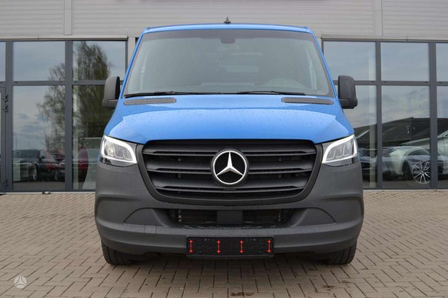 Blue Mercedes-Benz Sprinter 2024 in Vilnius, with an engine capacity of 1.95 L and mileage of 12 thousand km for 32900 €, photo 3 on AUTOMOTO.COM.LV