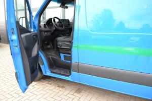 Blue Mercedes-Benz Sprinter 2024 in Vilnius, with an engine capacity of 1.95 L and mileage of 12 thousand km for 32900 €, photo 11 on AUTOMOTO.COM.LV