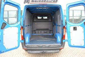 Blue Mercedes-Benz Sprinter 2024 in Vilnius, with an engine capacity of 1.95 L and mileage of 12 thousand km for 32900 €, photo 19 on AUTOMOTO.COM.LV
