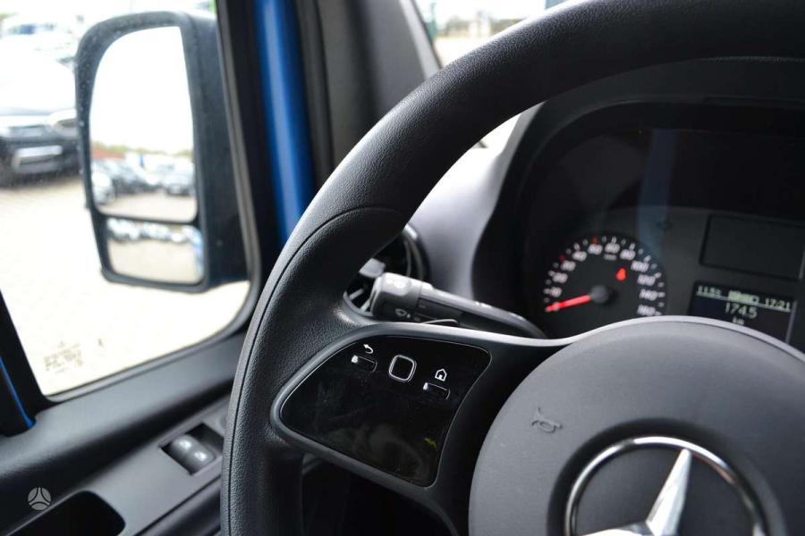 Blue Mercedes-Benz Sprinter 2024 in Vilnius, with an engine capacity of 1.95 L and mileage of 12 thousand km for 32900 €, photo 25 on AUTOMOTO.COM.LV