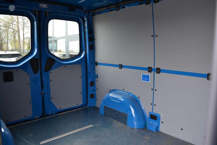 Blue Mercedes-Benz Sprinter 2024 in Vilnius, with an engine capacity of 1.95 L and mileage of 12 thousand km for 32900 €, photo 29 on AUTOMOTO.COM.LV