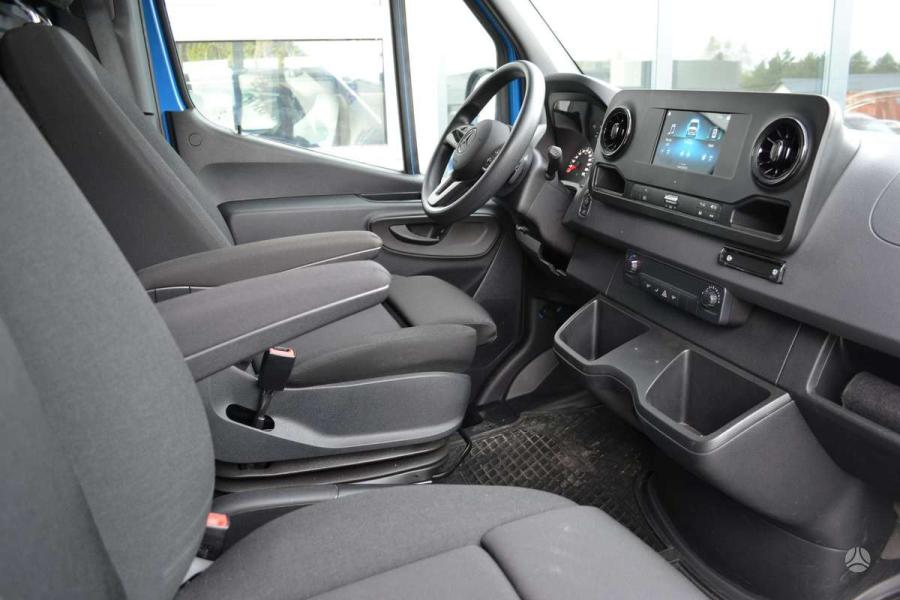 Blue Mercedes-Benz Sprinter 2024 in Vilnius, with an engine capacity of 1.95 L and mileage of 12 thousand km for 32900 €, photo 33 on AUTOMOTO.COM.LV