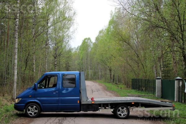 Синий Мерседес Спринтер 1996 в Рига, объемом двигателя 2.90 л и пробегом 494 тыс. км за 8499 €, фото 5 на AUTOMOTO.COM.LV