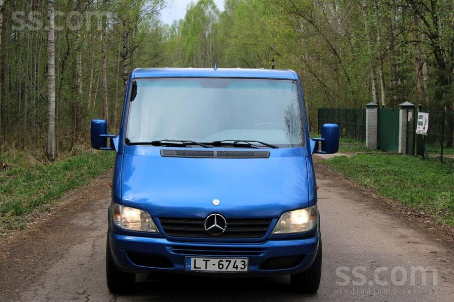 Zils Mercedes-Benz Sprinter 1996 Rīga, ar dzinēja tilpumu 2.90 L un nobraukumu 494 tūkst. km par 8499 €, foto 7 vietnē AUTOMOTO.COM.LV