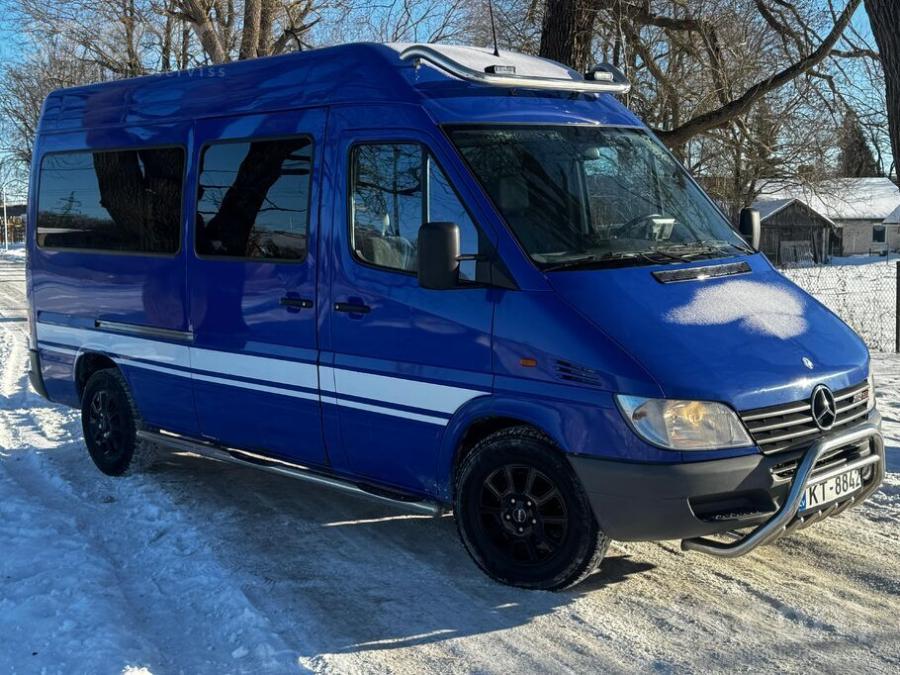 Blue Mercedes-Benz Sprinter 2000 in Riga, with an engine capacity of 2.10 L and mileage of 0 thousand km for 12500 €, photo 1 on AUTOMOTO.COM.LV