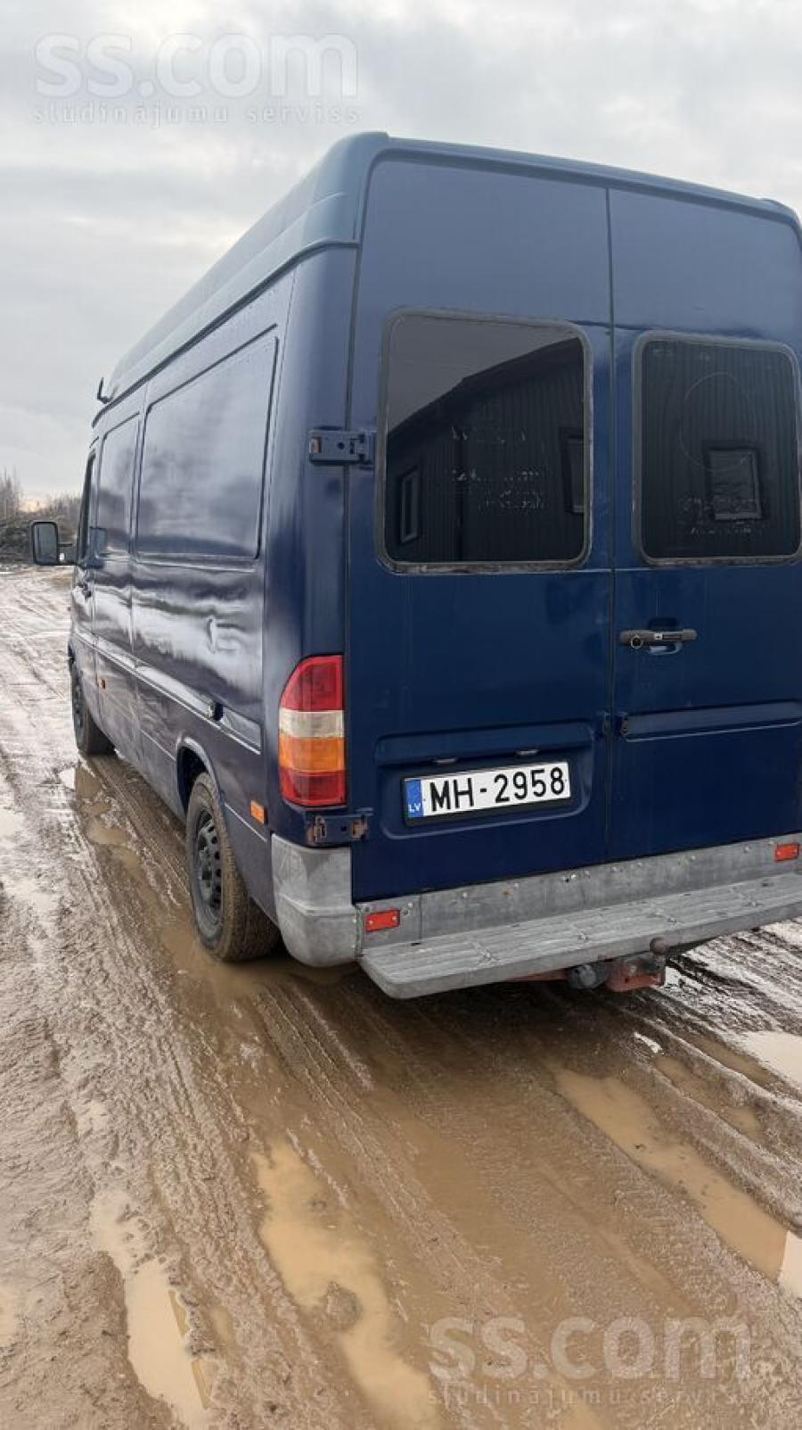 Zils Mercedes-Benz Sprinter 2001 Rīga, ar dzinēja tilpumu 2.20 L un nobraukumu 231 tūkst. km par 4300 €, foto 4 vietnē AUTOMOTO.COM.LV