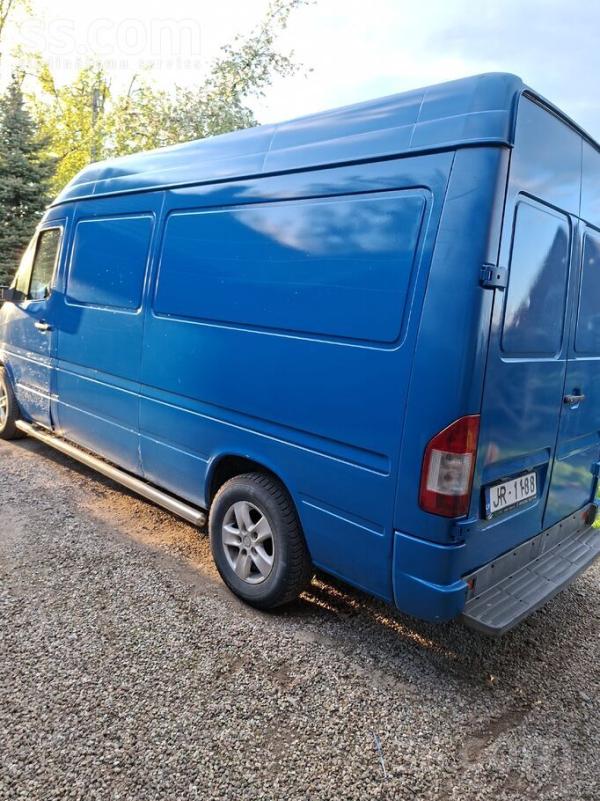 Синий Мерседес Спринтер 2002 в Елгава, объемом двигателя 2.20 л и пробегом 365 тыс. км за 3700 €, фото 4 на AUTOMOTO.COM.LV