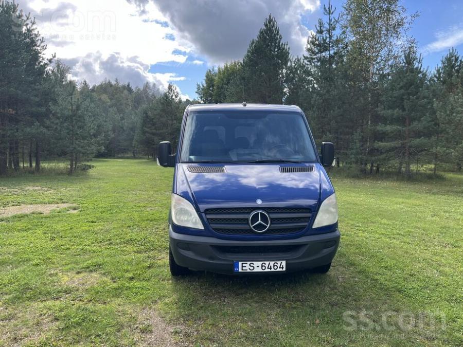 Blue Mercedes-Benz Sprinter 2007 in Kuldiga, with an engine capacity of 2.20 L and mileage of 456 thousand km for 7700 €, photo 1 on AUTOMOTO.COM.LV