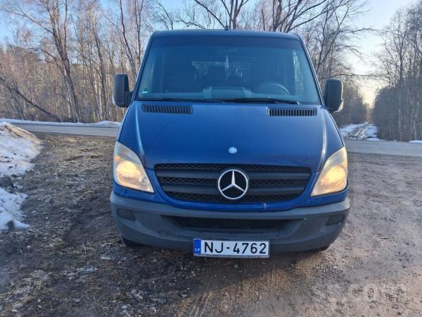 Blue Mercedes-Benz Sprinter 2008 in Bauska, with an engine capacity of 2.20 L and mileage of 385 thousand km for 5200 €, photo 1 on AUTOMOTO.COM.LV