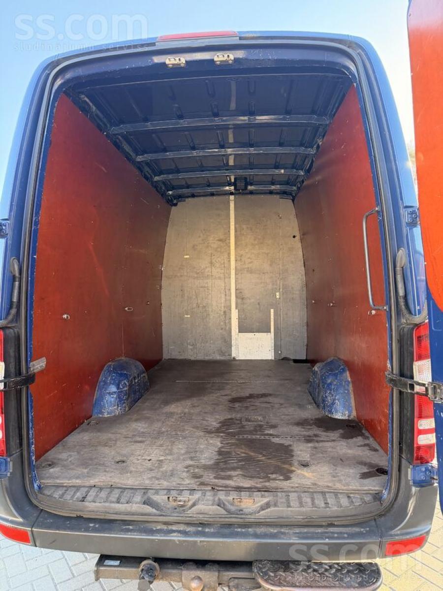 Zils Mercedes-Benz Sprinter 2011 Liepāja, ar dzinēja tilpumu 2.20 L un nobraukumu 439 tūkst. km par 7995 €, foto 10 vietnē AUTOMOTO.COM.LV
