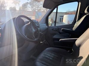 Zils Mercedes-Benz Sprinter 2011 Liepāja, ar dzinēja tilpumu 2.20 L un nobraukumu 439 tūkst. km par 7995 €, foto 11 vietnē AUTOMOTO.COM.LV