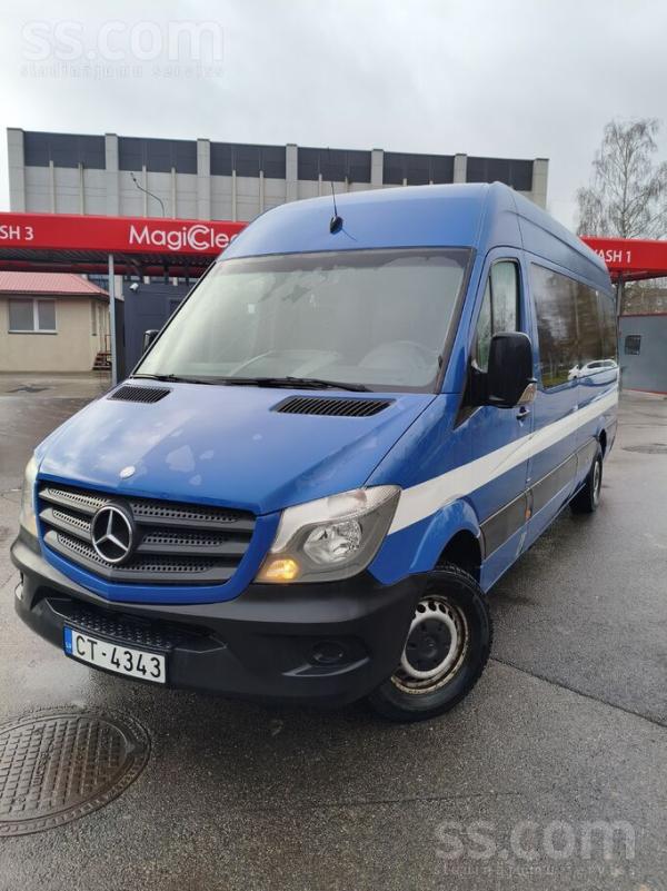 Blue Mercedes-Benz Sprinter 2014 in Daugavpils, with an engine capacity of 2.10 L and mileage of 452 thousand km for 15600 €, photo 2 on AUTOMOTO.COM.LV