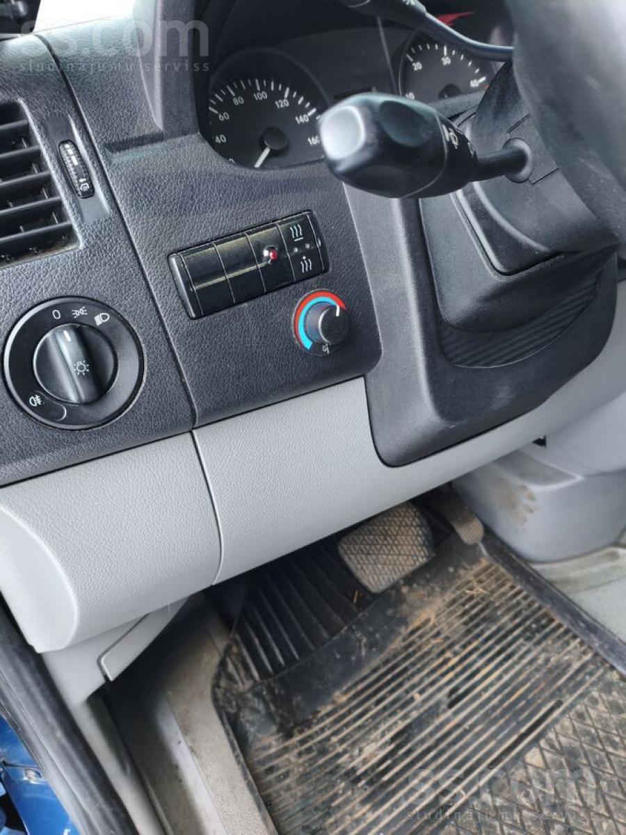 Blue Mercedes-Benz Sprinter 2014 in Daugavpils, with an engine capacity of 2.10 L and mileage of 453 thousand km for 13950 €, photo 13 on AUTOMOTO.COM.LV